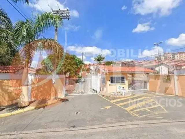 Casa / Sobrado para Venda em Cotia/SP Jardim Petrópolis 2 Quartos