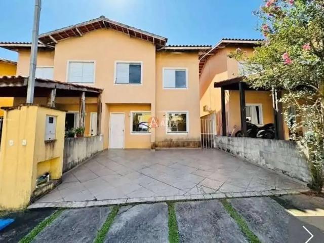 Casa / Sobrado para Venda em Cotia/SP Jardim Petrópolis 3 Quartos