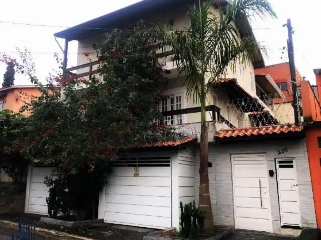 Casa / Sobrado para Venda em Cotia/SP Jardim São Vicente 4 Quartos