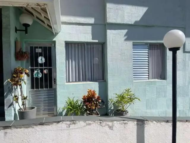 Casa / Sobrado para Venda em Cotia/SP Jardim Sandra 2 Quartos