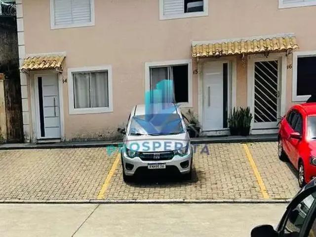 Casa / Sobrado para Venda em Cotia/SP Jardim Sandra 2 Quartos