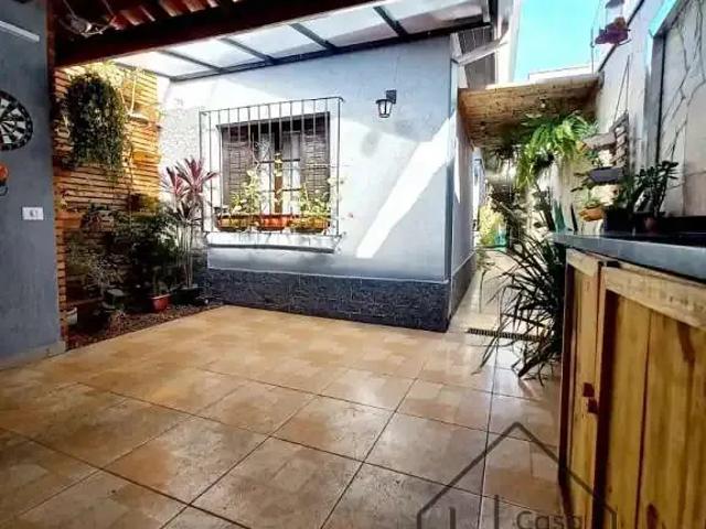 Casa / Sobrado para Venda em Cotia/SP Jardim Sabiá 2 Quartos
