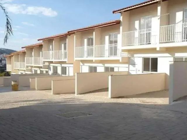 Casa / Sobrado para Venda em Cotia/SP Paisagem Casa Grande 2 Quartos