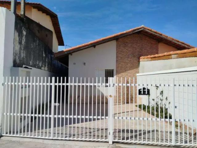 Casa / Sobrado para Venda em Cotia/SP Parque Turiguara 2 Quartos