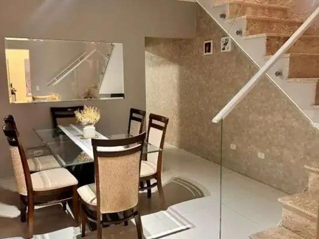 Casa / Sobrado para Venda em Cotia/SP Parque Alexandre 3 Quartos