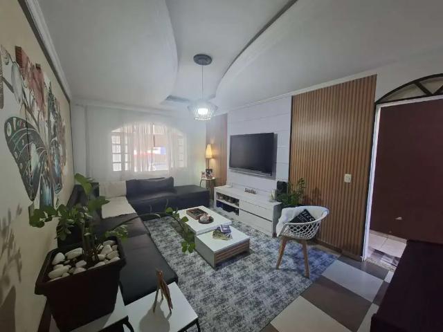 Casa / Sobrado para Venda em Cotia/SP Parque Miguel Mirizola 3 Quartos