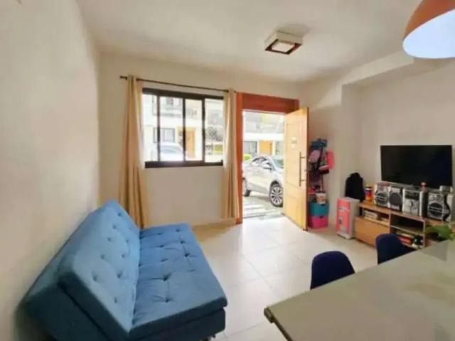 Casa / Sobrado para Venda em Cotia/SP Parque Rincão 3 Quartos