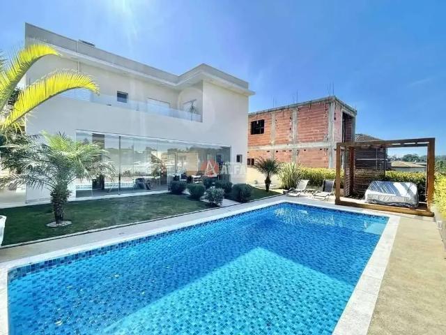 Casa / Sobrado para Venda em Cotia/SP Pitas 3 Quartos