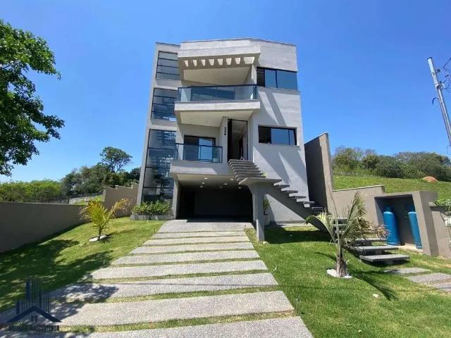 Casa / Sobrado para Venda em Cotia/SP Residencial dos Lagos 3 Quartos