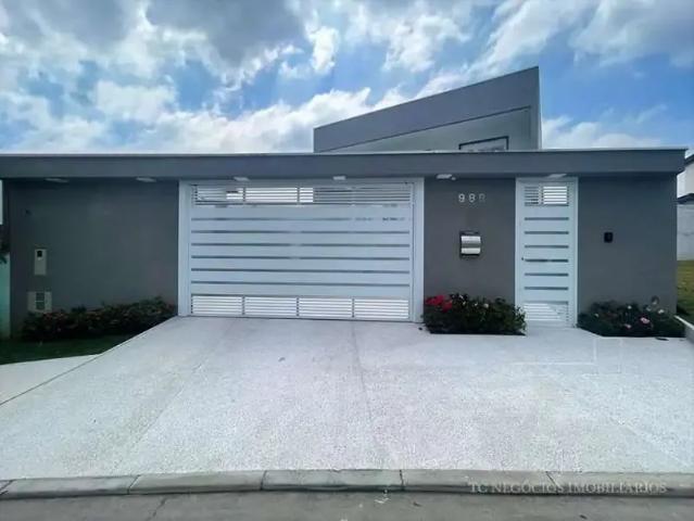 Casa / Sobrado para Venda em Cotia/SP São Paulo II 4 Quartos