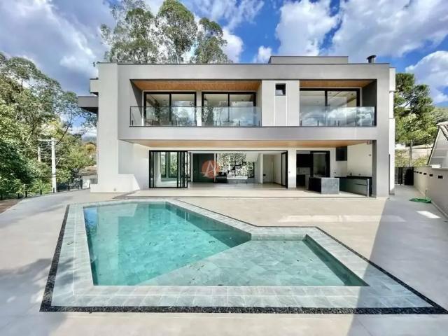 Casa / Sobrado para Venda em Cotia/SP São Paulo II 4 Quartos