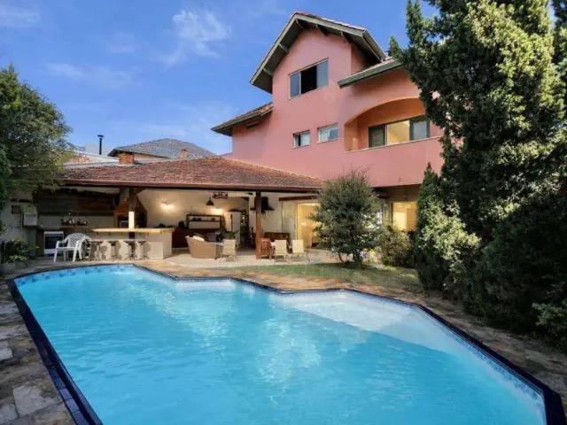 Casa / Sobrado para Venda em Cotia/SP São Paulo II 4 Quartos