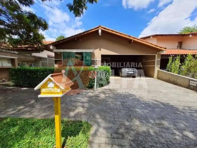 Casa / Sobrado para Venda em Cotia/SP São Paulo II 5 Quartos