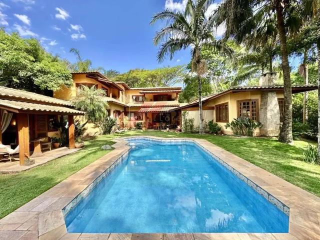 Casa / Sobrado para Venda em Cotia/SP Vila de São Fernando 4 Quartos
