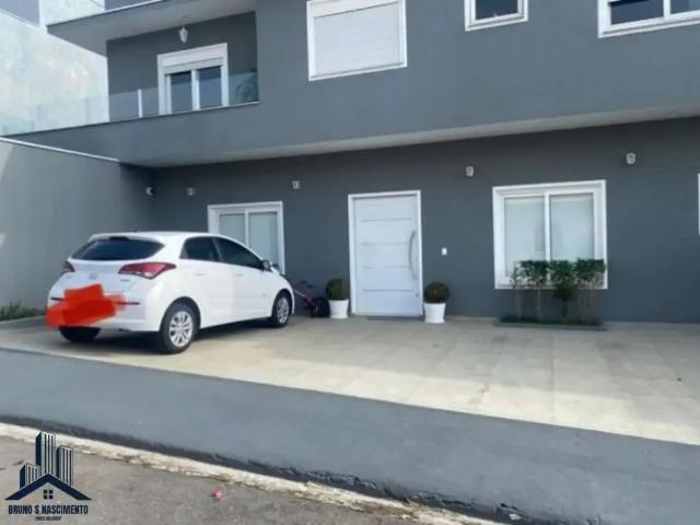 Casa / Sobrado para Venda em Cotia/SP Vila Santo Antônio 4 Quartos