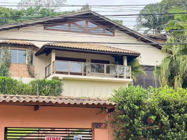 Casa / Sobrado para Venda em Cotia/SP Vila Santo Antônio 4 Quartos