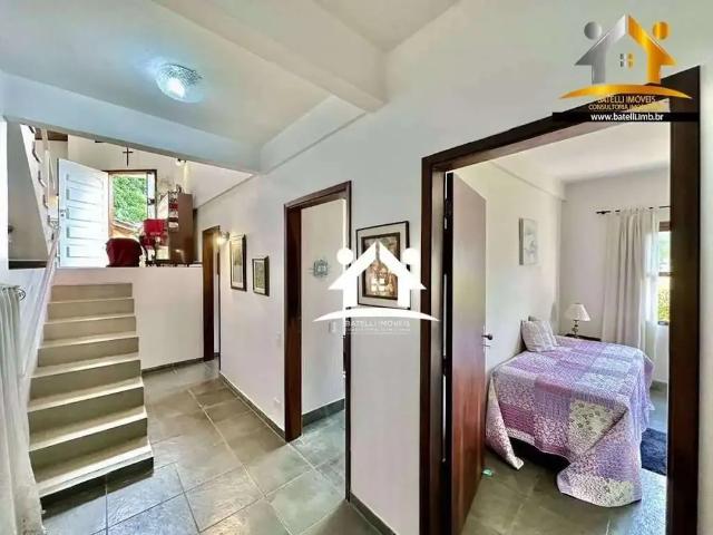 Casa / Sobrado para Venda em Cotia/SP Vila Santo Antônio 4 Quartos