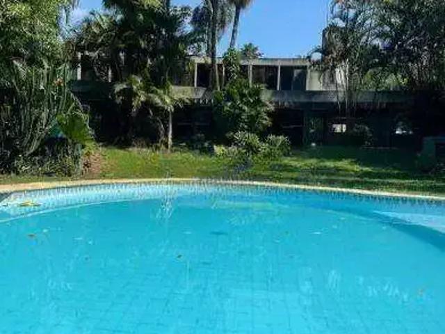 Casa / Sobrado para Venda em Cotia/SP Vila Santo Antônio 4 Quartos