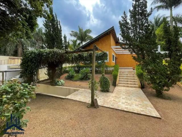 Casa / Sobrado para Venda em Cotia/SP Vila Santo Antônio 4 Quartos