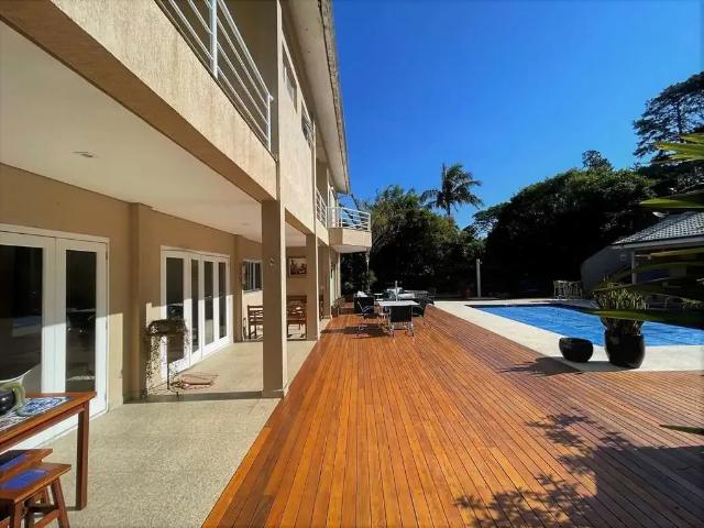 Casa / Sobrado para Venda em Cotia/SP Vila Santo Antônio 5 Quartos