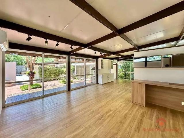 Casa / Sobrado para Venda em Cotia/SP Vila Santo Antônio 3 Quartos
