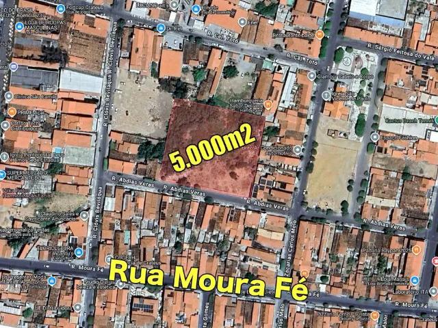 Casa / Sobrado para Venda em Crateús/CE São Vicente