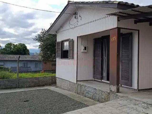Casa / Sobrado para Venda em Criciúma/SC Mina do Mato 2 Quartos