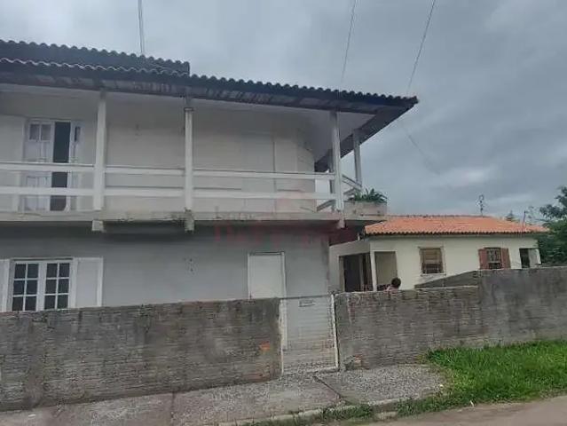 Casa / Sobrado para Venda em Criciúma/SC Mineira Nova 5 Quartos