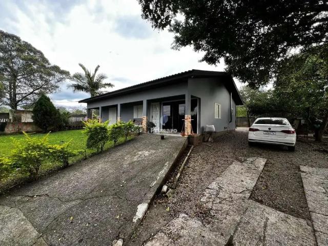 Casa / Sobrado para Venda em Criciúma/SC Renascer 3 Quartos