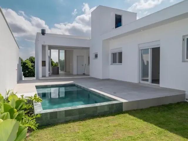 Casa / Sobrado para Venda em Criciúma/SC Santa Catarina 3 Quartos