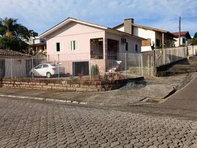 Casa / Sobrado para Venda em Criciúma/SC Vila Isabel