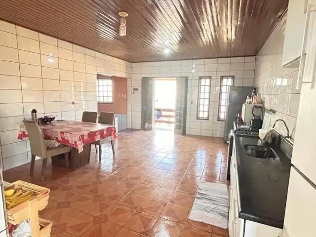 Casa / Sobrado para Venda em Criciúma/SC São Sebastião 3 Quartos