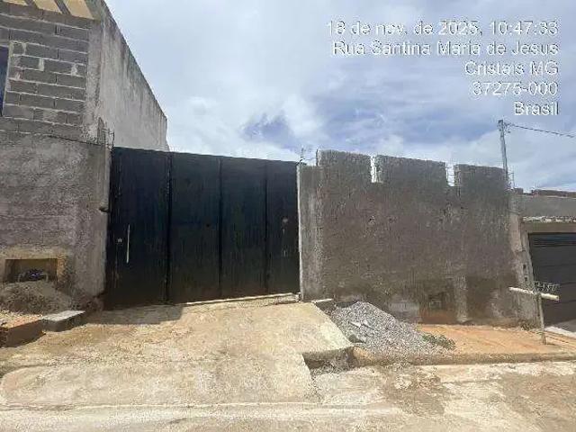 Casa / Sobrado para Venda em Cristais/MG Centro 2 Quartos