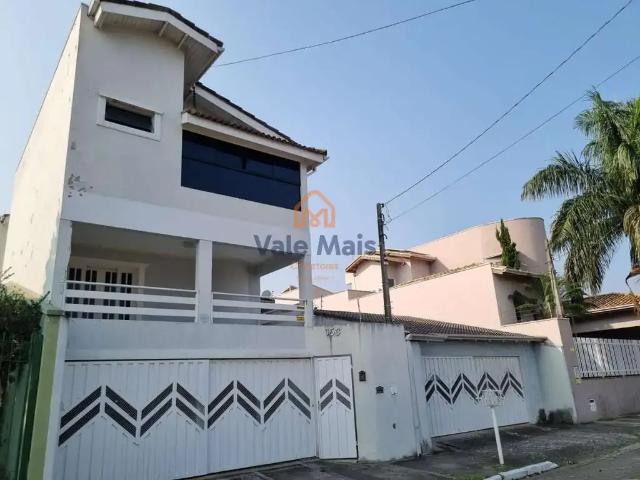 Casa / Sobrado para Venda em Cruzeiro/SP Retiro da Mantiqueira 3 Quartos