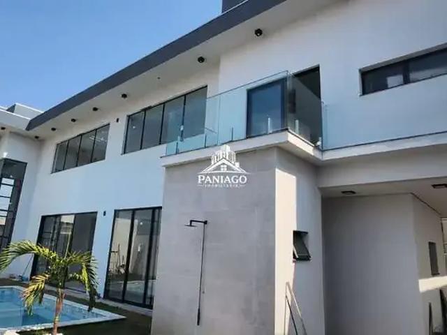 Casa / Sobrado para Venda em Cuiabá/MT Alvorada 4 Quartos