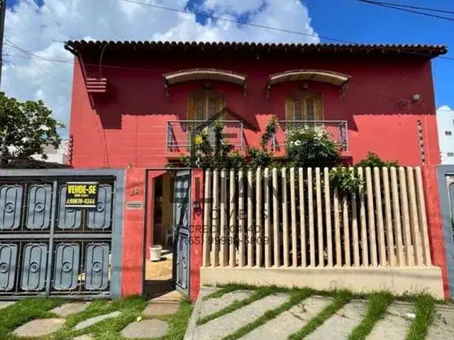 Casa / Sobrado para Venda em Cuiabá/MT Areão 3 Quartos