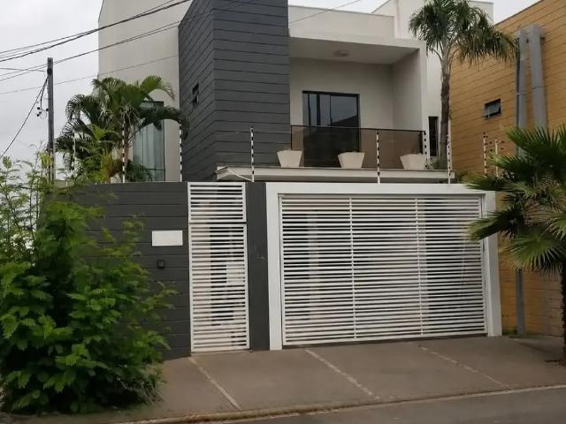 Casa / Sobrado para Venda em Cuiabá/MT Boa Esperança 3 Quartos