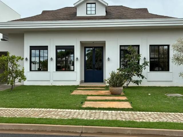 Casa / Sobrado para Venda em Cuiabá/MT Boa Esperança 4 Quartos