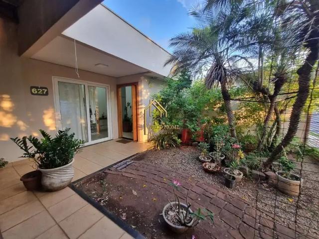 Casa / Sobrado para Venda em Cuiabá/MT Boa Esperança 4 Quartos