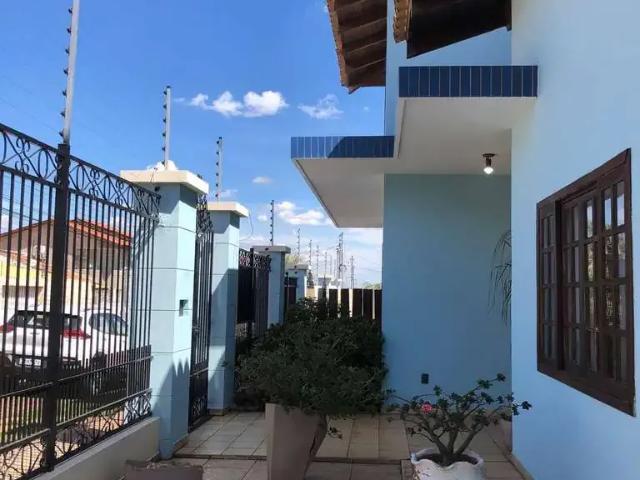 Casa / Sobrado para Venda em Cuiabá/MT Boa Esperança 5 Quartos