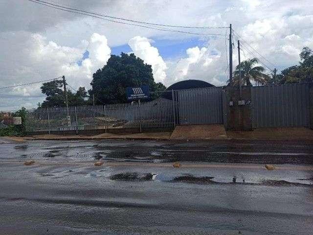 Casa / Sobrado para Venda em Cuiabá/MT Bosque da Saúde 4 Quartos