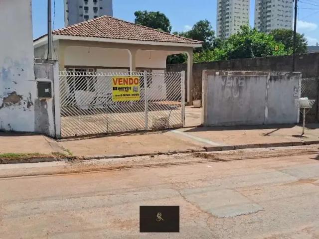 Casa / Sobrado para Venda em Cuiabá/MT Cidade Alta 4 Quartos