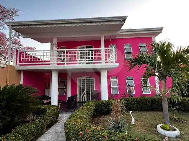 Casa / Sobrado para Venda em Cuiabá/MT Cidade Alta 5 Quartos