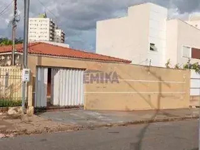 Casa / Sobrado para Venda em Cuiabá/MT Cidade Alta 3 Quartos