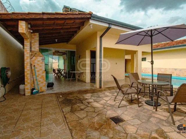 Casa / Sobrado para Venda em Cuiabá/MT Cidade Alta 3 Quartos