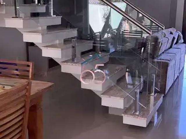 Casa / Sobrado para Venda em Cuiabá/MT Condomínio Belvedere 3 Quartos