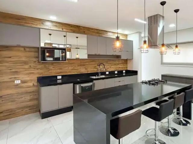 Casa / Sobrado para Venda em Cuiabá/MT Condomínio Belvedere 3 Quartos
