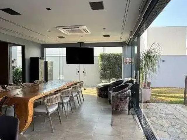 Casa / Sobrado para Venda em Cuiabá/MT Condomínio Florais Cuiabá Residencial 5 Quartos