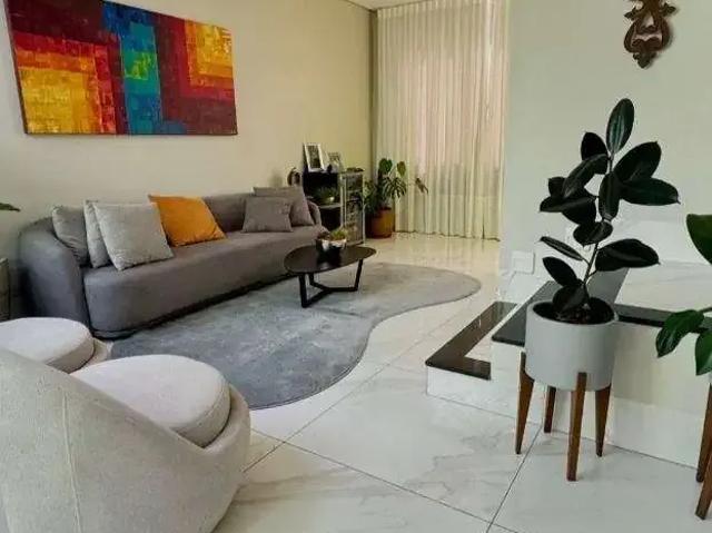 Casa / Sobrado para Venda em Cuiabá/MT Condomínio Villa Jardim 4 Quartos