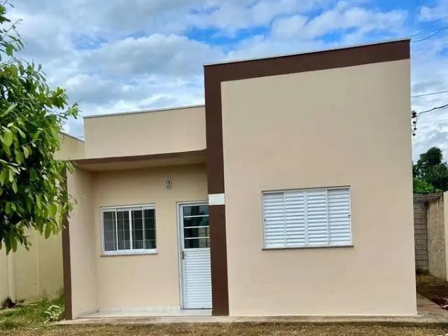 Casa / Sobrado para Venda em Cuiabá/MT Coxipó da Ponte 2 Quartos